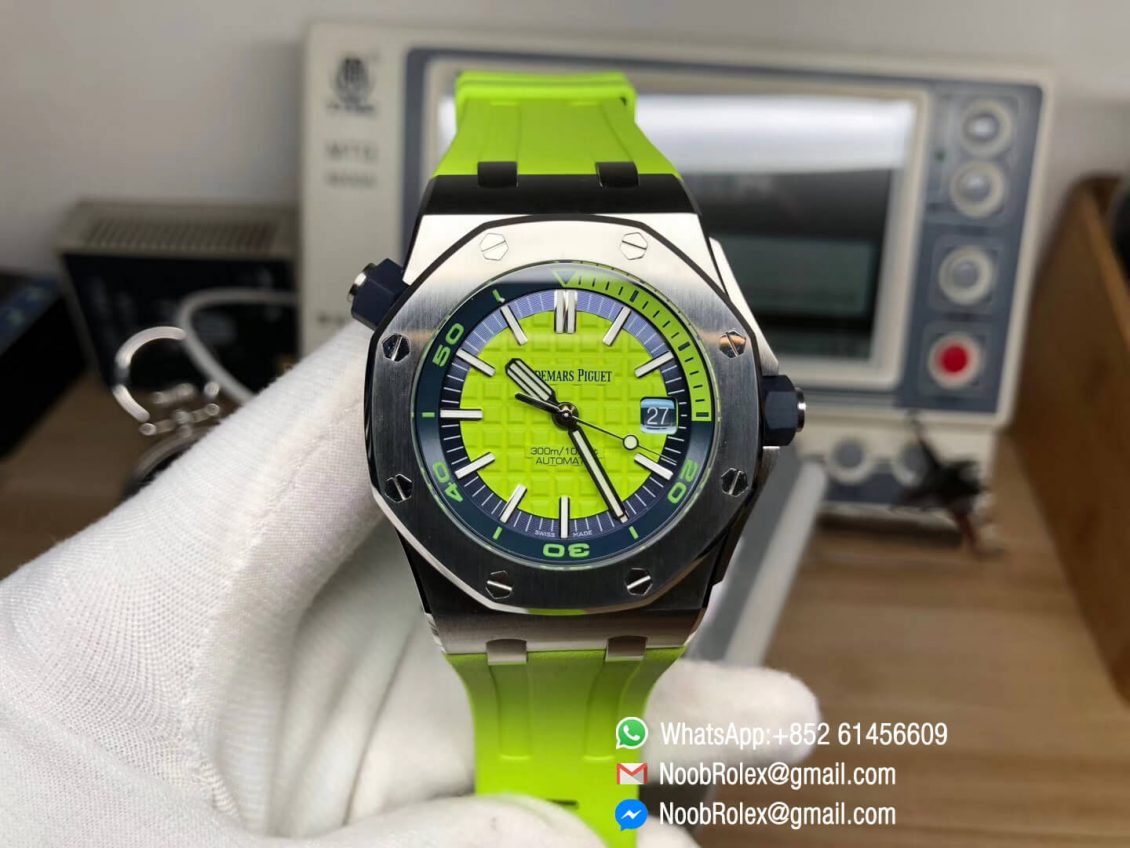 AP Royal Oak Offshore Diver Watch 15710 Green Theme Green Dial Steel ...
