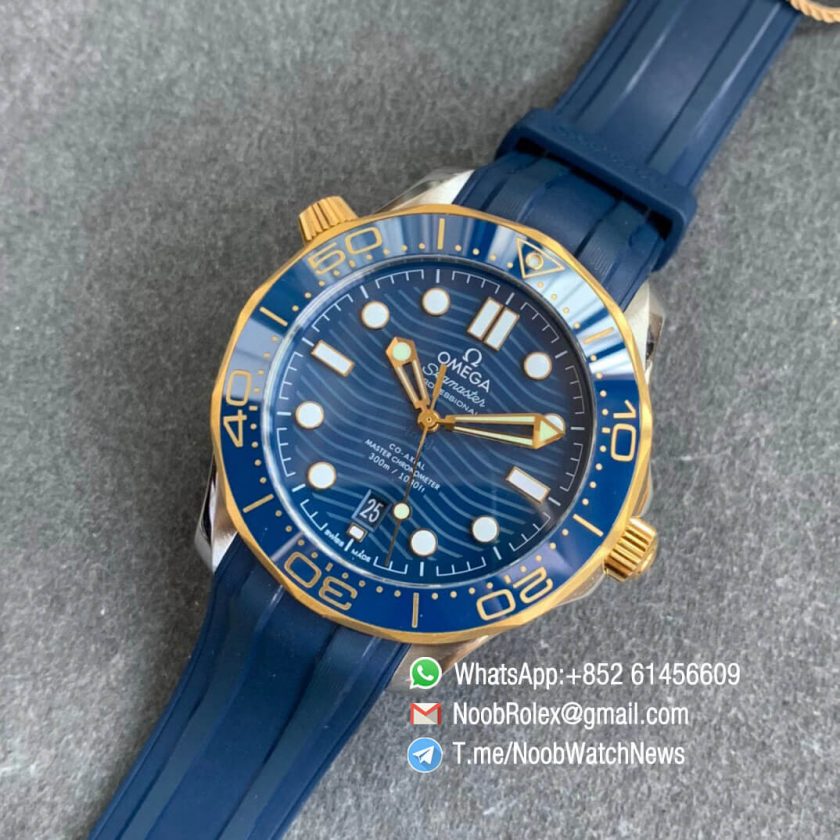 Seamaster Diver 300M Steel Case Blue Wave Texture Dial 18k Yellow Gold ...